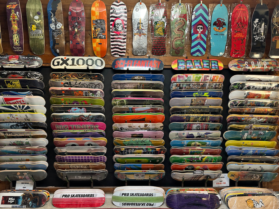 Pro Skateboards & Snowboards